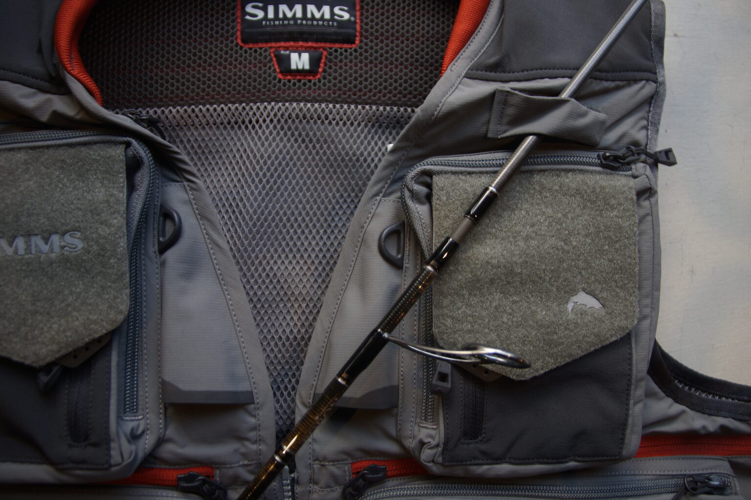 SIMMS・GUIDE VEST（ガイドベスト） | Fishing Gear Monochrome